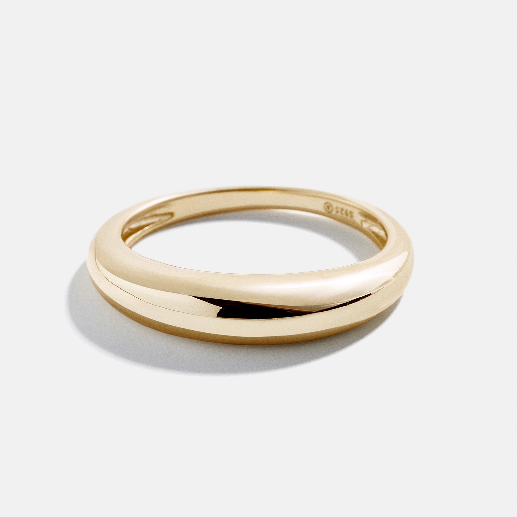 Fiona Ring – Alexa Kelley